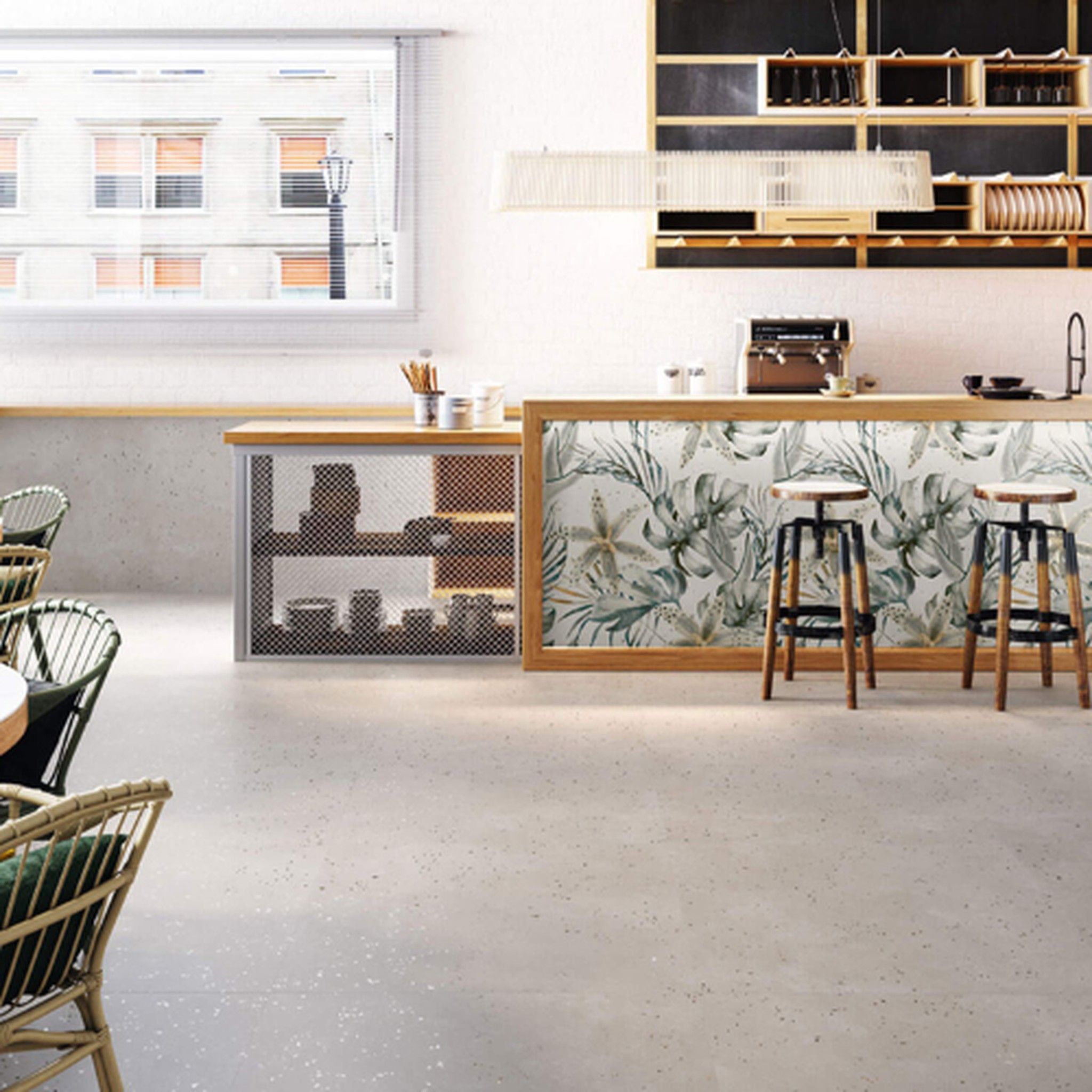 Tiles, porcelain stoneware, laminated parquet, bathrooms, kitchens ...